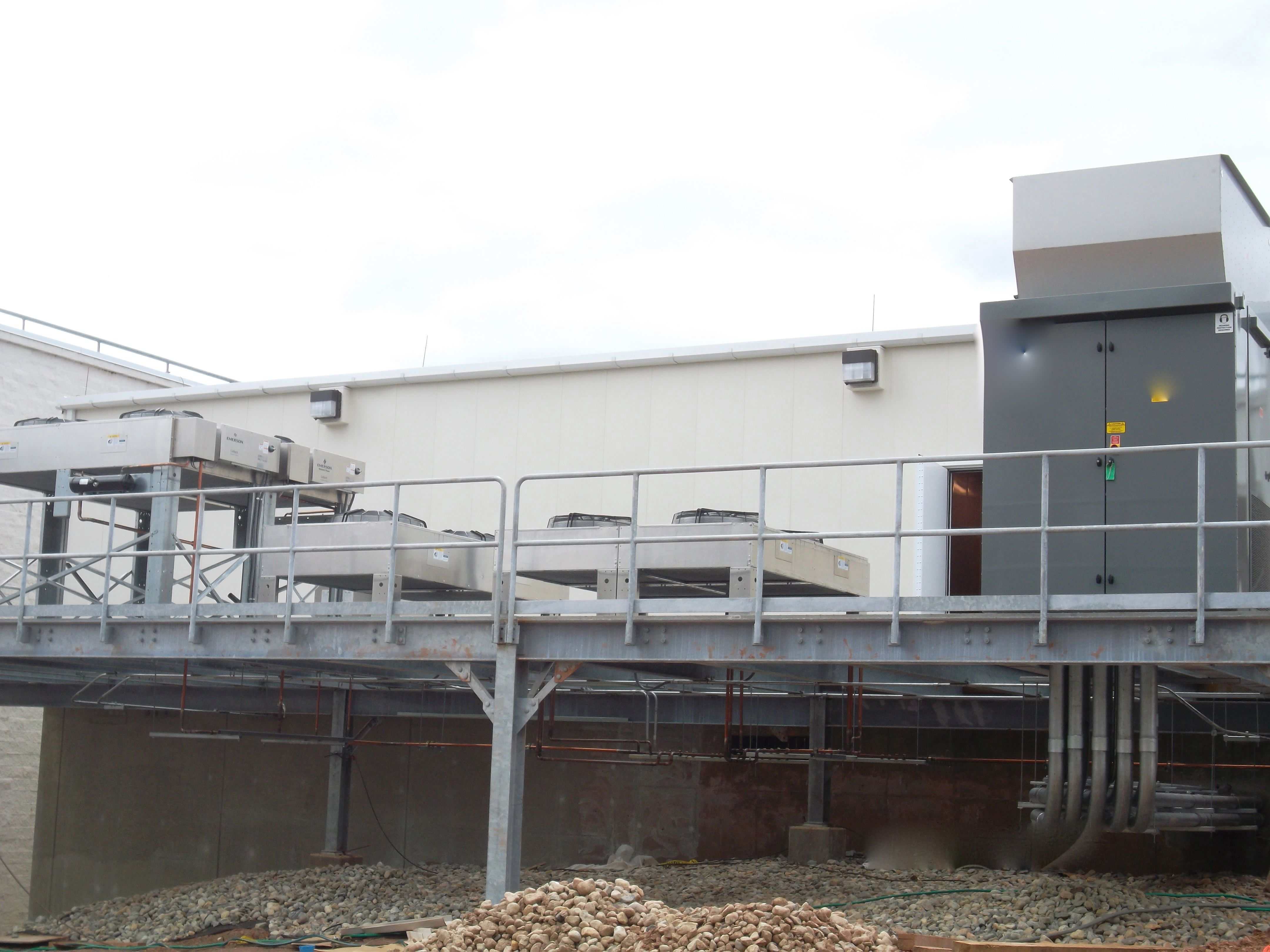 SCIF Contractor & Modular SCIF Manufacturer | ICD 705 Compliant | iFortress